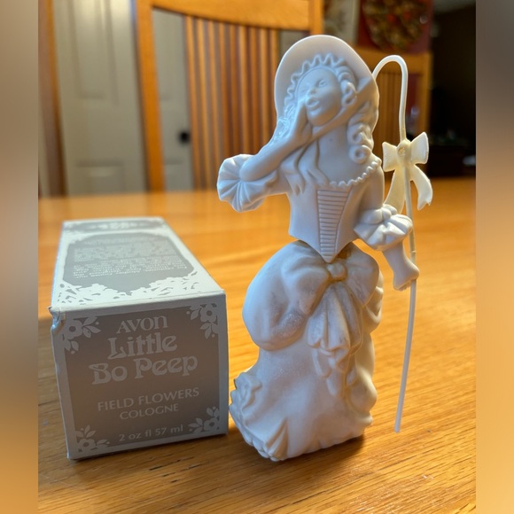 Avon | Accents | Vintage Avon Little Bo Peep Design Perfume Bottle Full ...